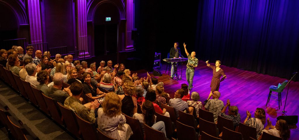 De Verbindingsshow - bedrijfsuitje vol interactie en humor